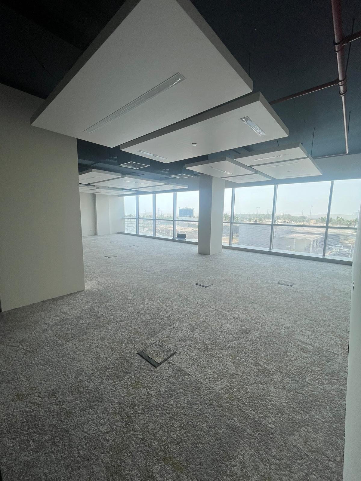 JAFZA Office - Dubai - The Floorist